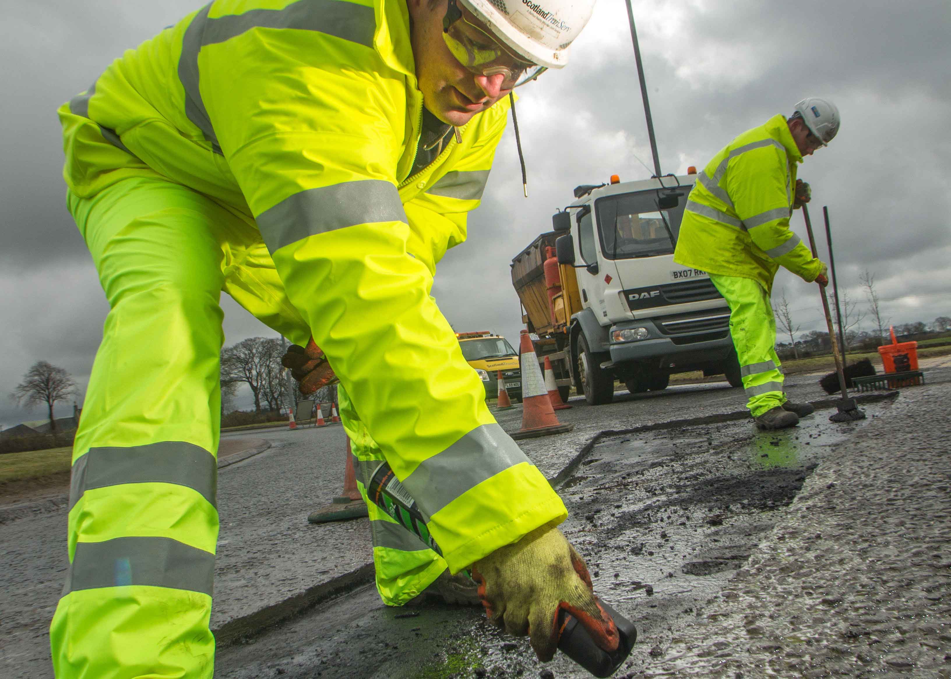 13 contractors win places on £8.7bn Highways England framework | New ...