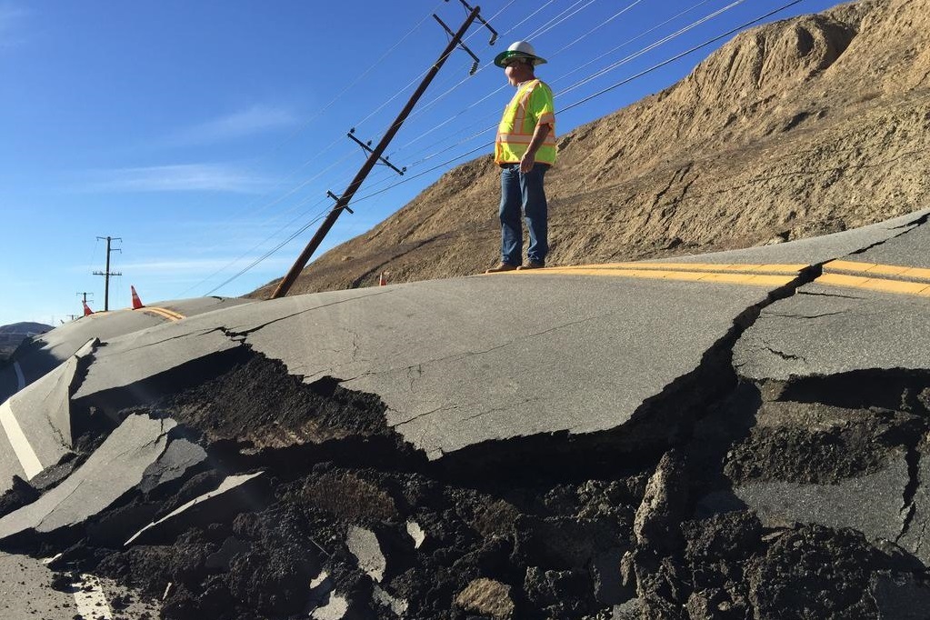 The Gallery | Bizarre road buckling baffles engineers | New Civil Engineer
