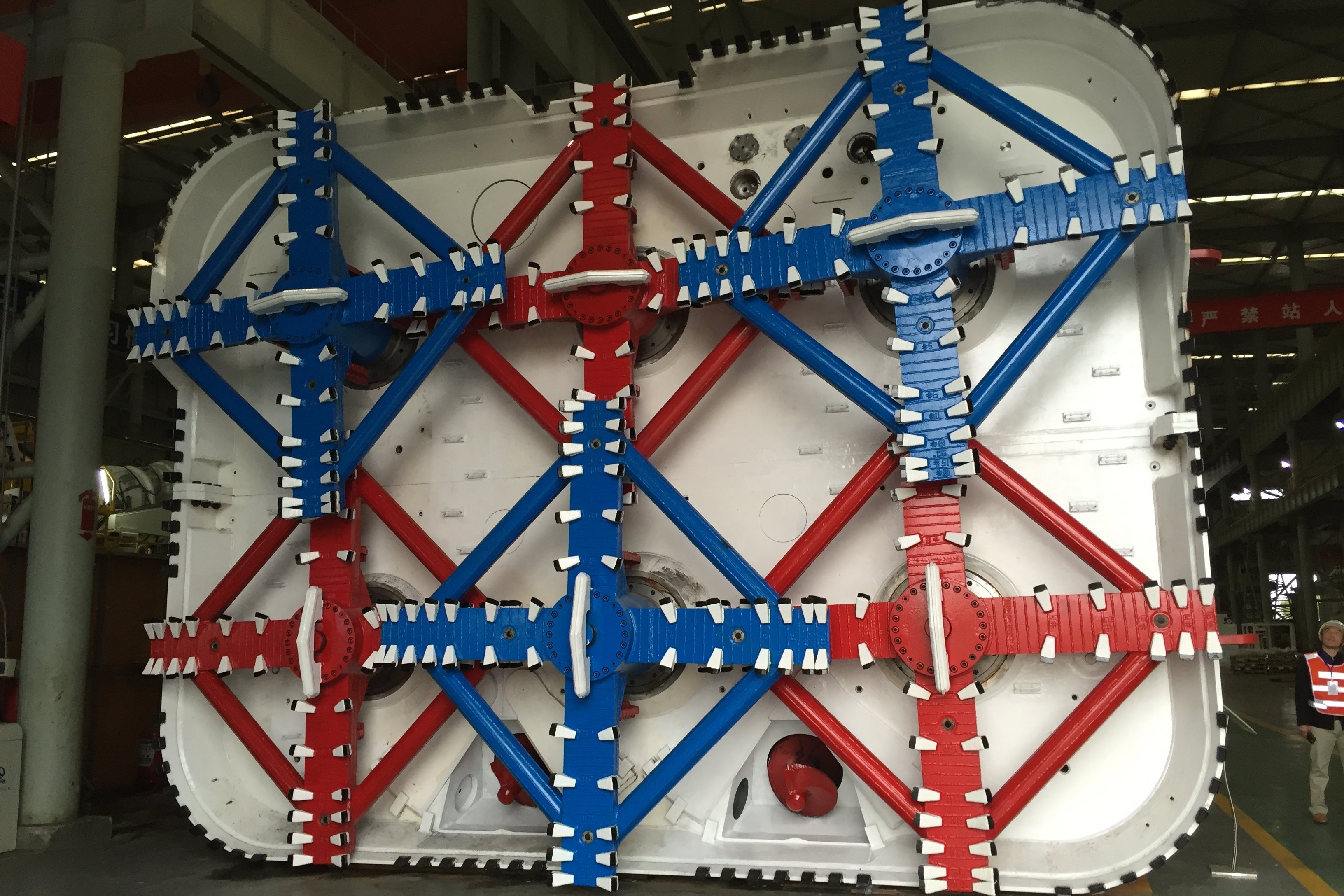 Rectangular box jack TBM set to star in Singapore | New Civil Engineer