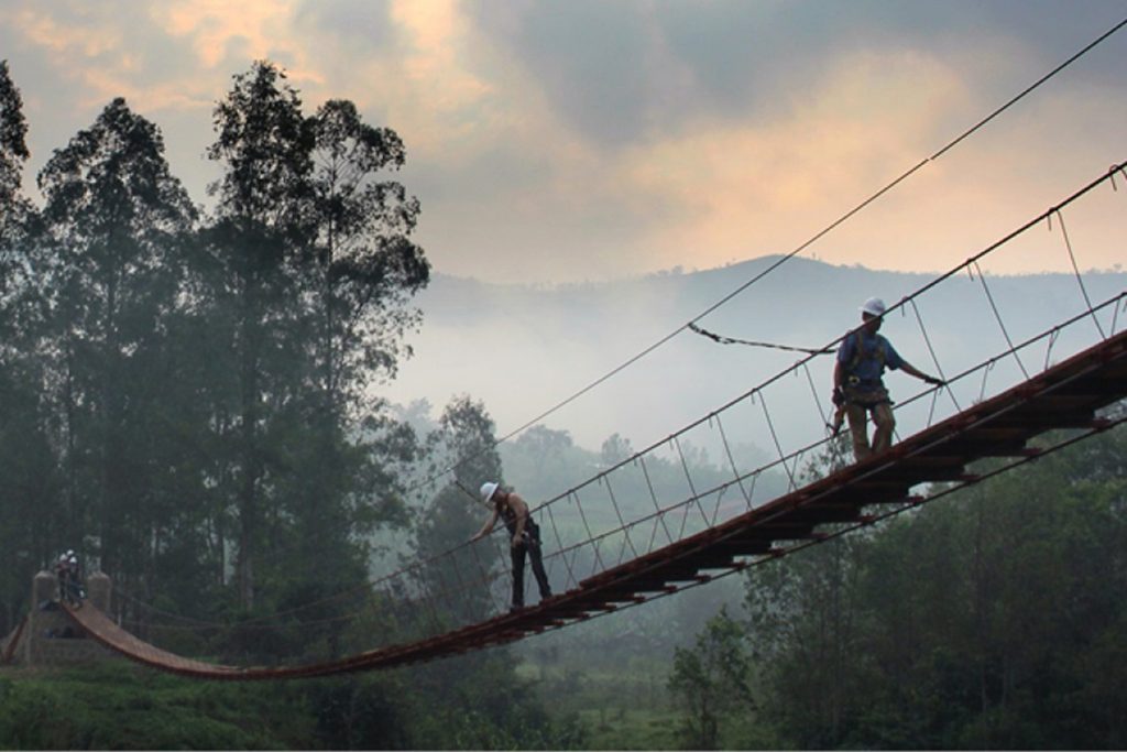 Video | CH2M engineers build Rwanda bridge | New Civil Engineer