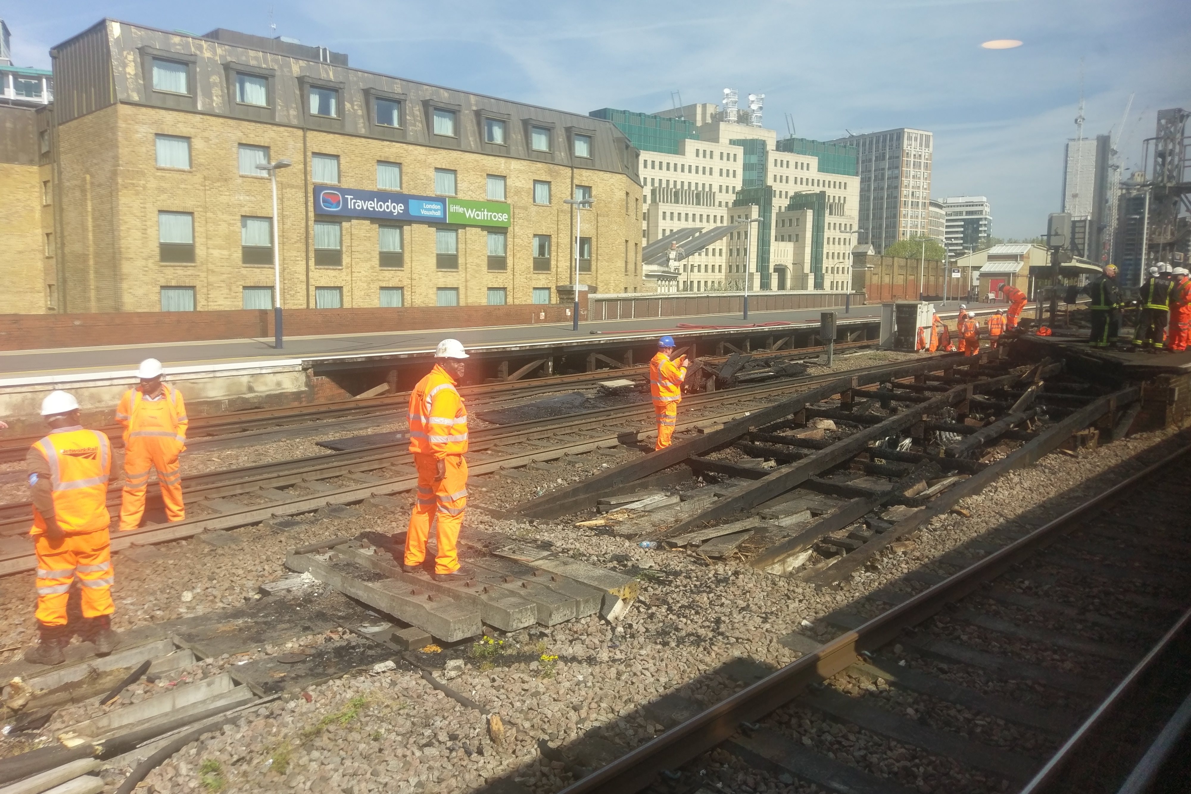 Fire at Vauxhall station causes major disruption – update | New Civil ...