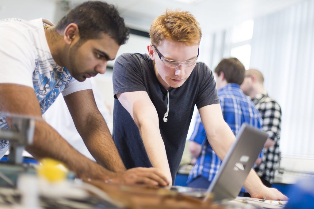 Students collaborate using software | New Civil Engineer