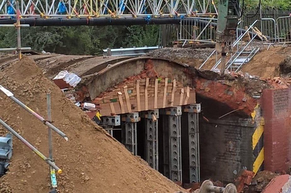 The Gallery | Anti-collision bridge installation | New Civil Engineer