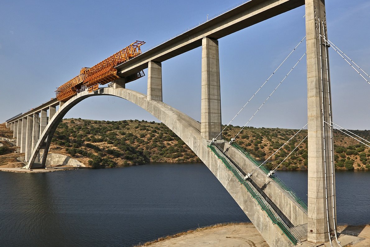 Spain's biggest concrete span | Almonte Viaduct