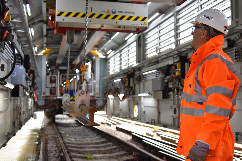 Video | Network Rail's workshop on wheels | New Civil Engineer