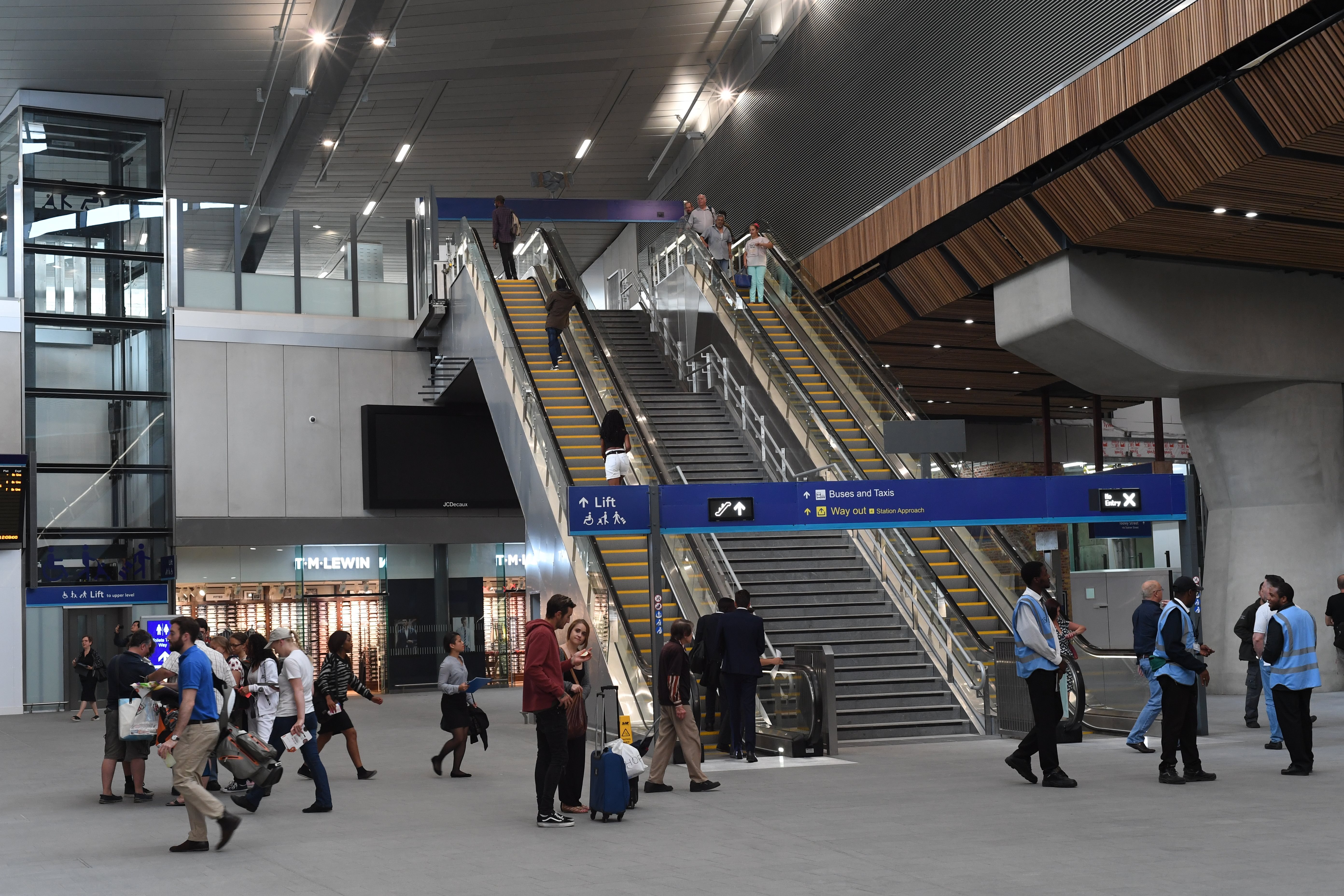 Video | ‘Incredible’ progress on London Bridge final phase