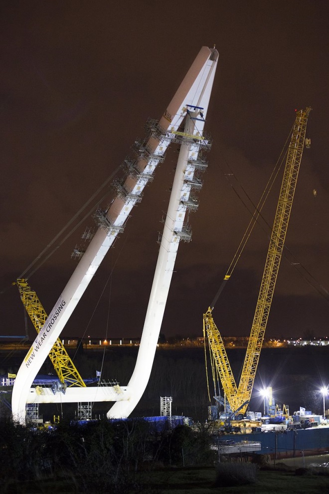 Biggest lift since the 'Eye' | New Civil Engineer