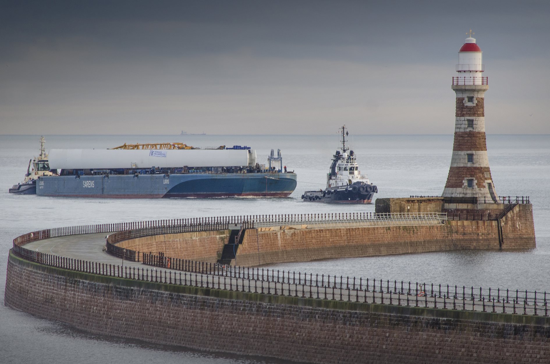 The Gallery | 100m tall New Wear Crossing pylon erected | New Civil ...