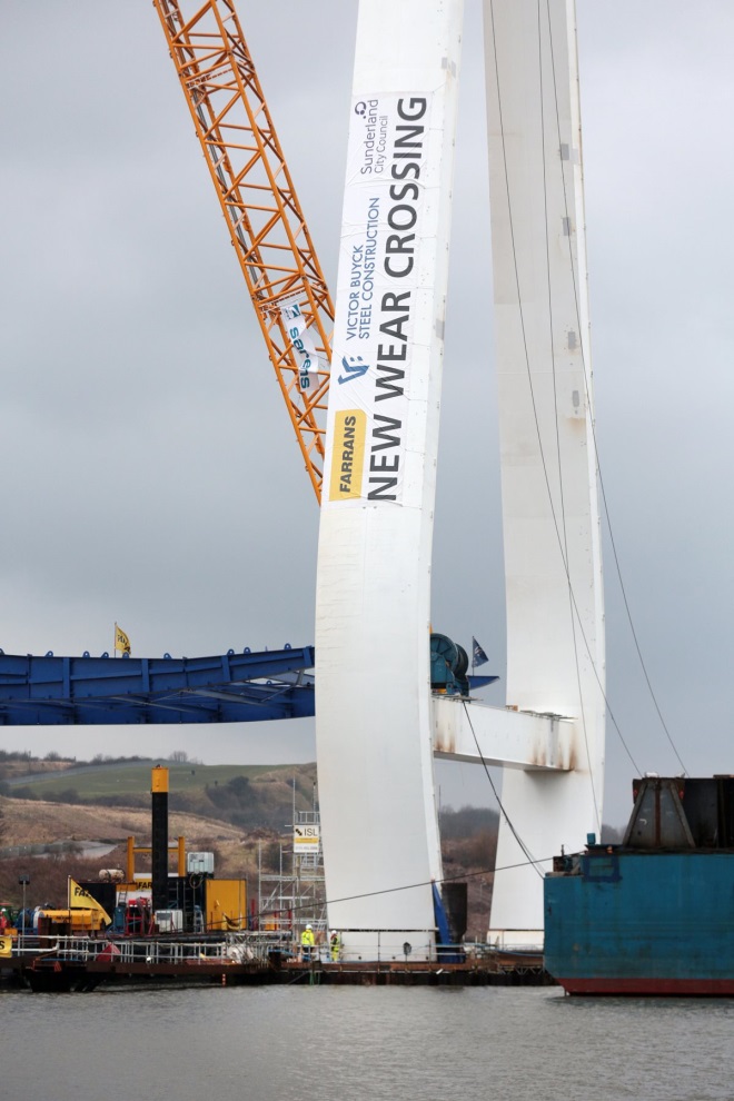 Biggest lift since the 'Eye' | New Civil Engineer