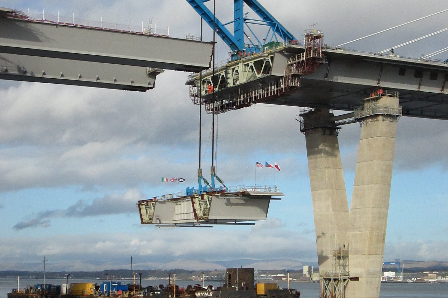 Engineers complete Queensferry deck | New Civil Engineer
