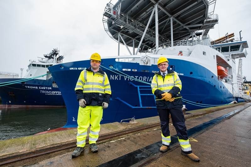 Cables laid for £1.1bn Scottish energy scheme | New Civil Engineer
