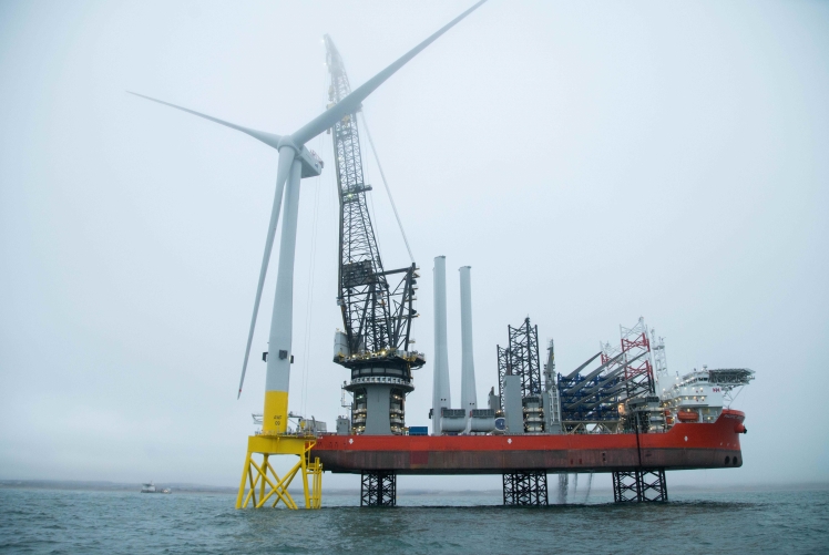The Gallery | World's most powerful wind turbine installed on Scottish ...