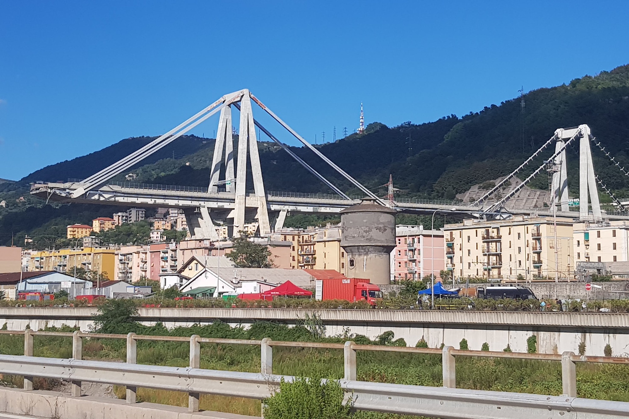30-day demolition mooted for collapsed Italy bridge | New Civil Engineer