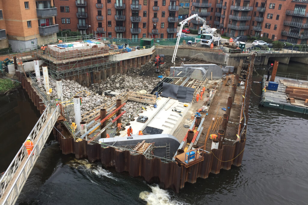 Leeds' inflatable flood defences | New Civil Engineer