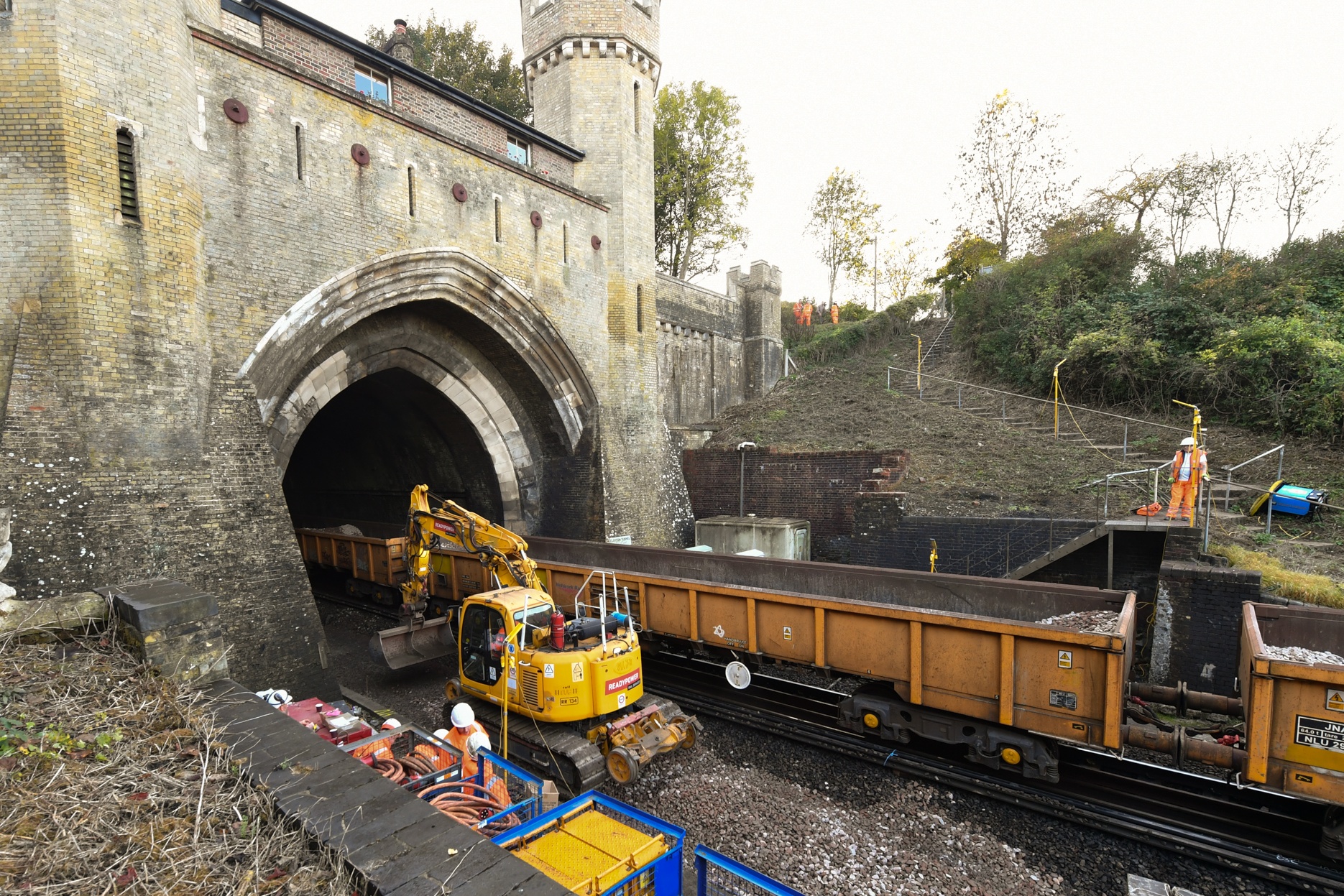 Work starts on £67M Brighton Mainline upgrade | New Civil Engineer