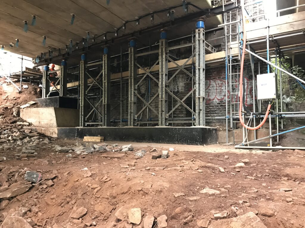 Mabey and Ekspan complete Bristol viaduct support works | New Civil ...