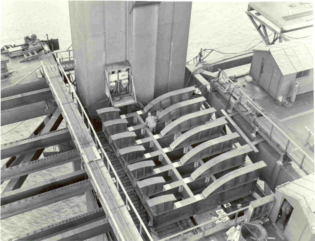 Forth Road Bridge joint replacement work begins | New Civil Engineer