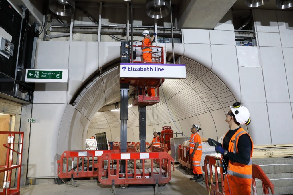 Crossrail to recalculate stations cost after concerns raised about ...