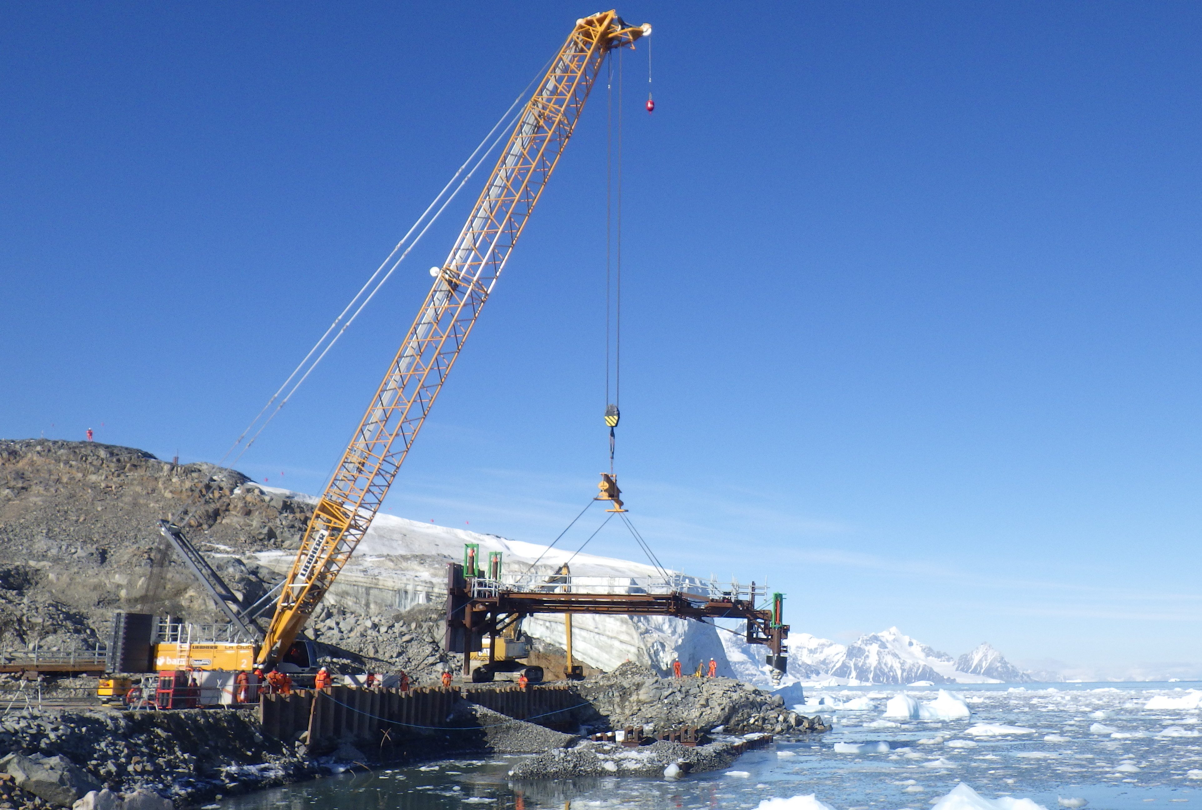 Bam brings Antarctic work to a close for another year | New Civil Engineer