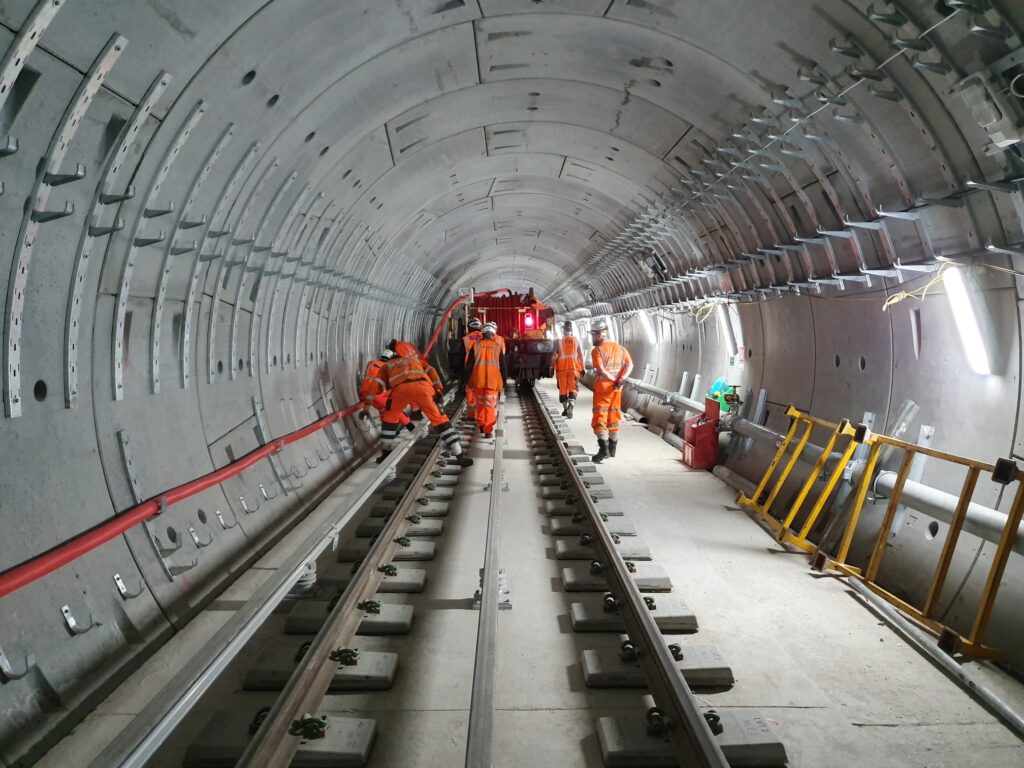 Watch train run on Northern Line Extension for first time | New Civil ...