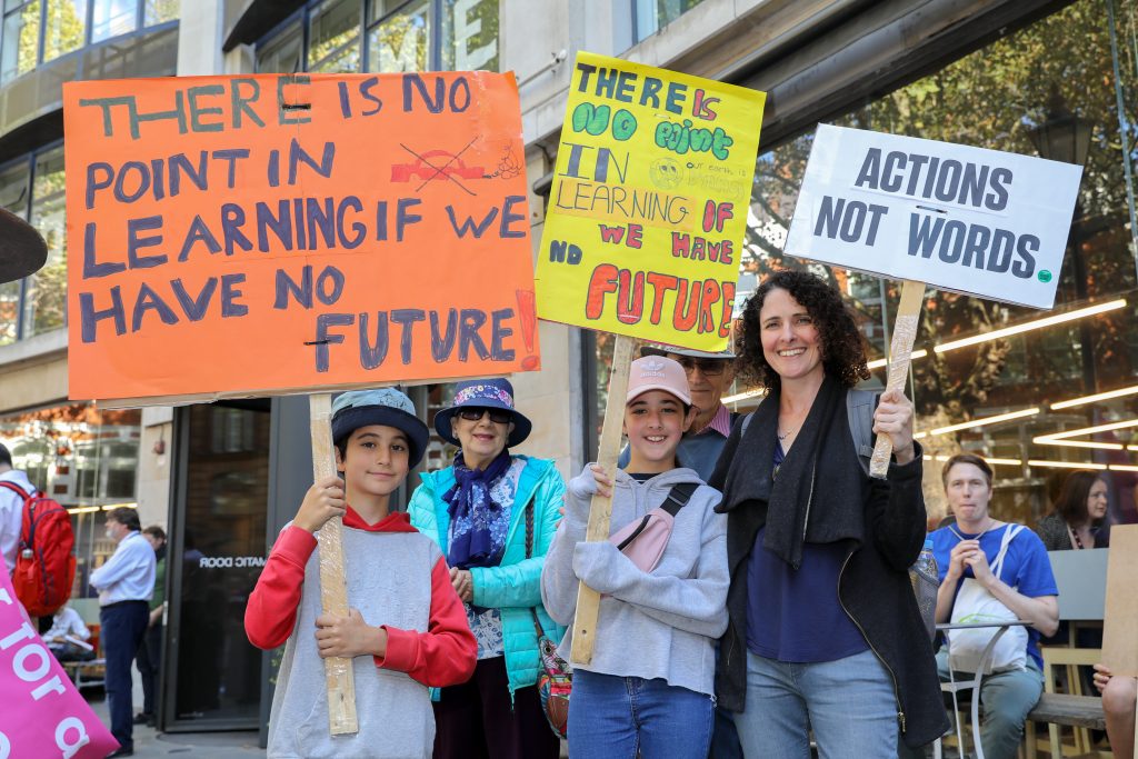 Construction professionals join global climate strike protests | New ...