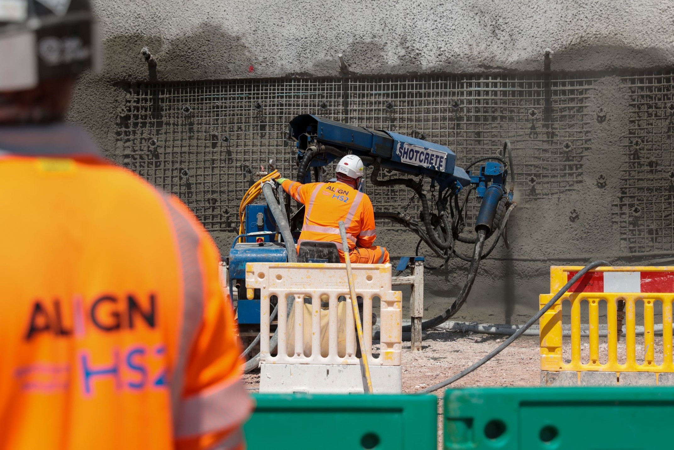 HS2 ‘tunnel factory’ takes shape at Chilterns site | New Civil Engineer