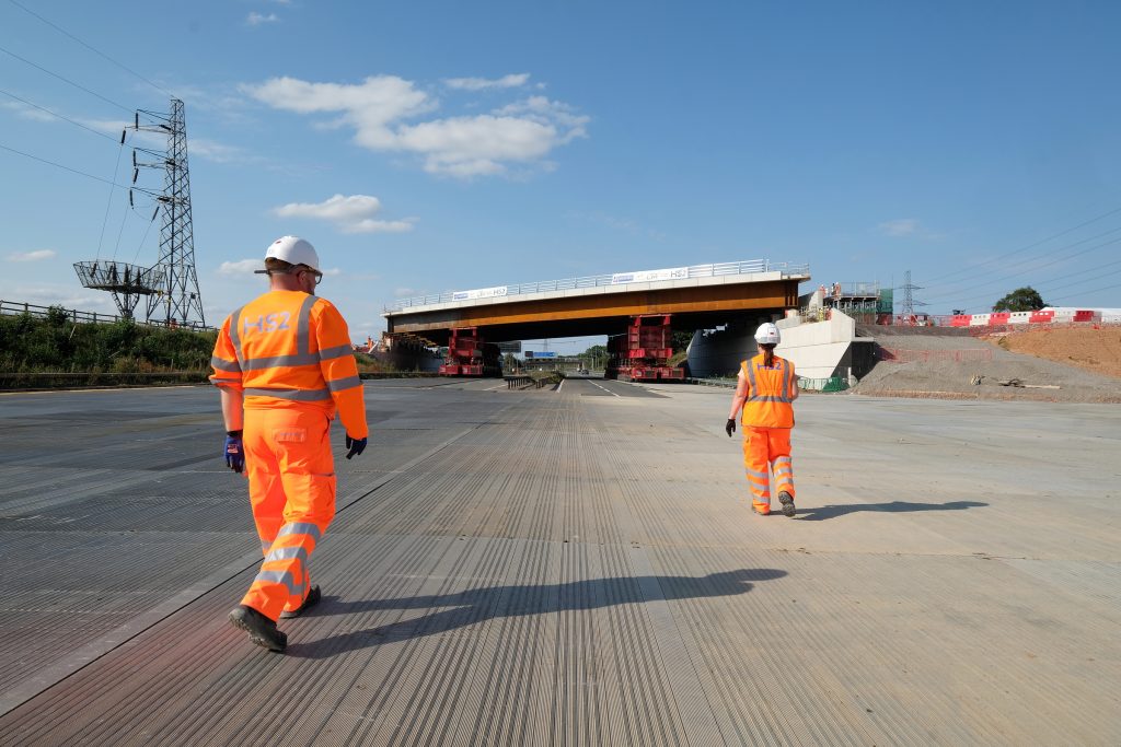 HS2 | Modular bridge over M42 installed ahead of schedule | New Civil ...