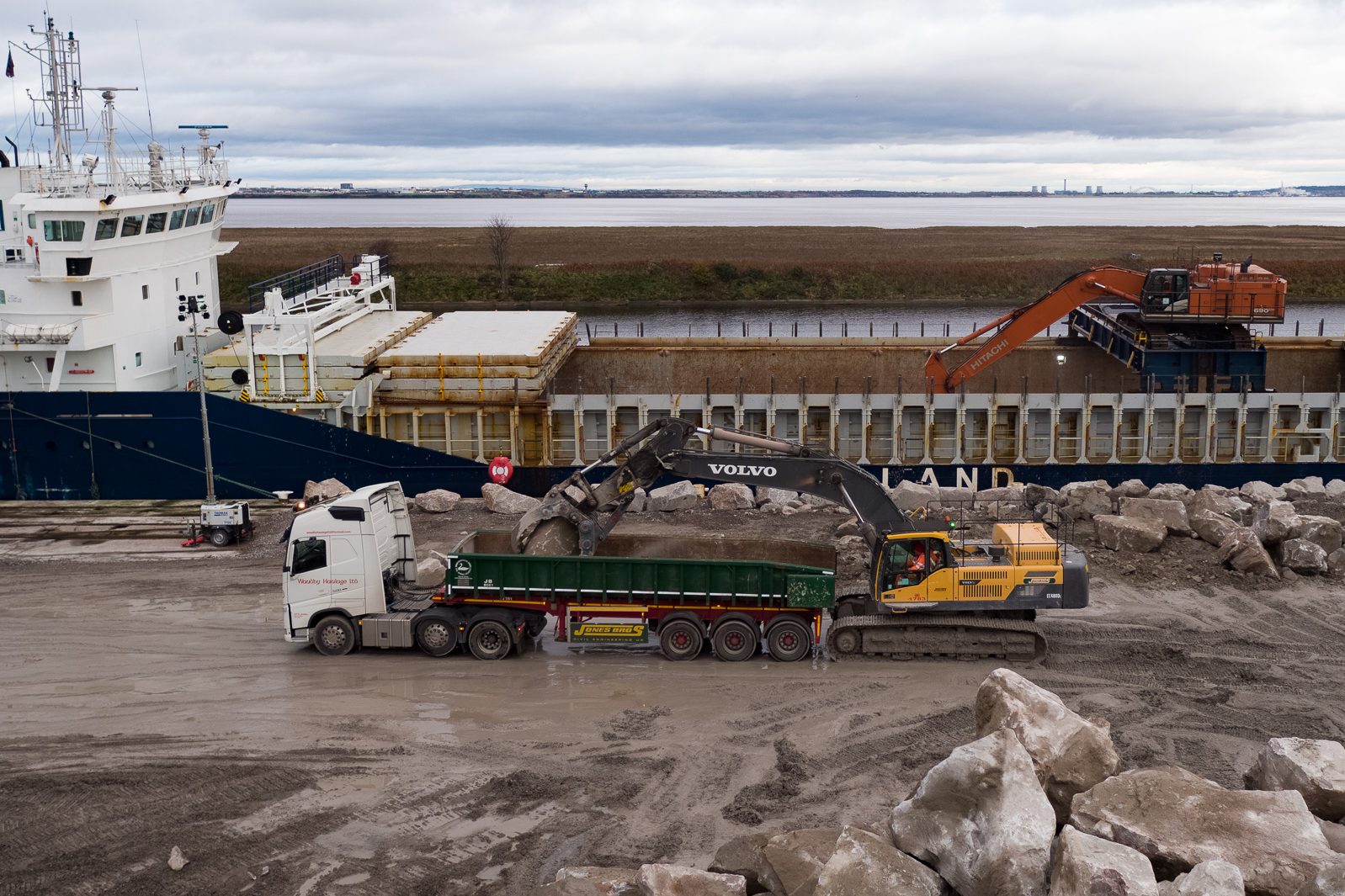 50,000t of rock armour imported for north Wales sea defence project ...