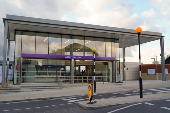 Network Rail completes West London station transformation for Elizabeth ...