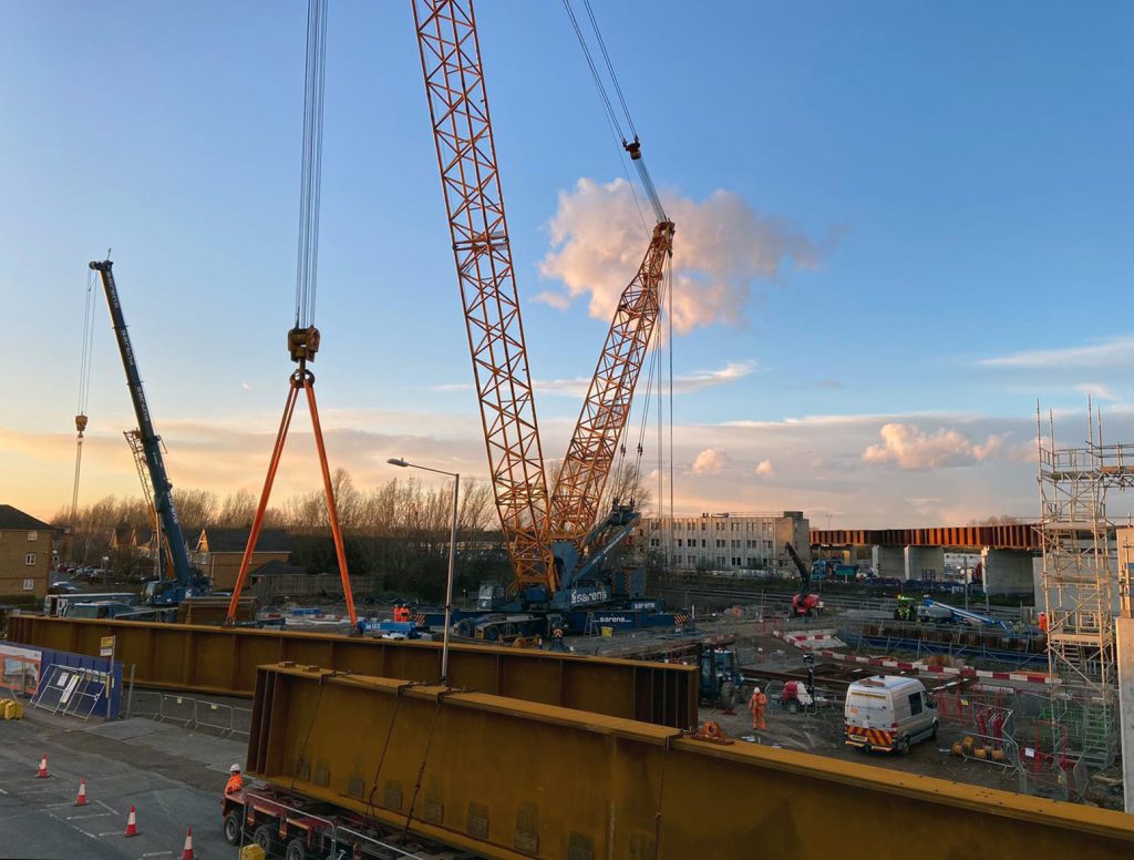 UK’s largest mobile crane gets to work on TfL’s late-running Barking ...