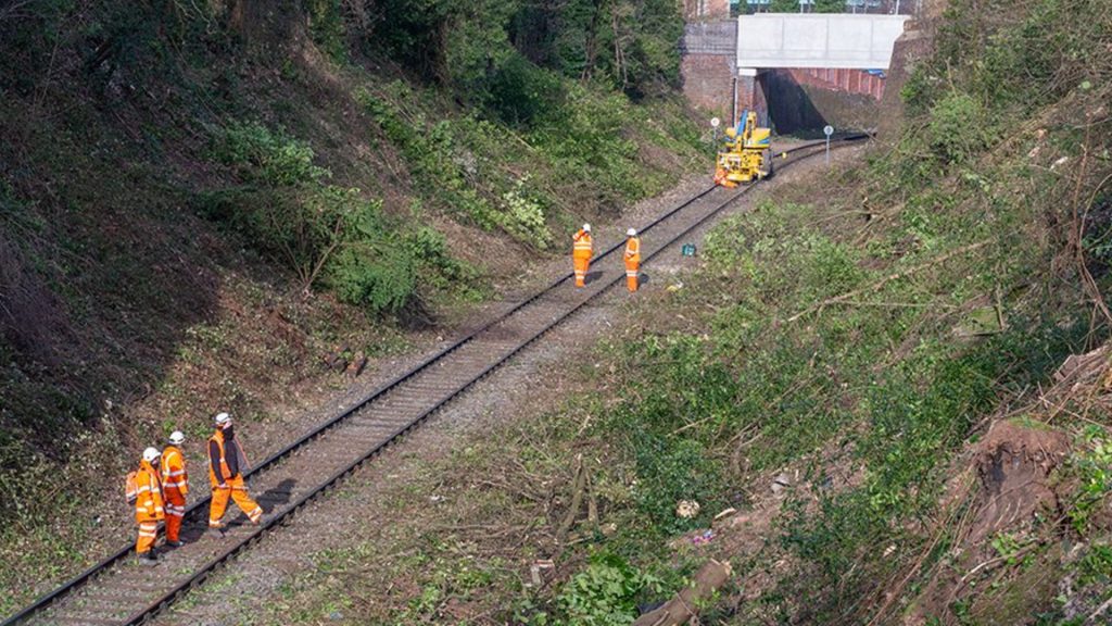 Britain’s shortest branch line gets accelerated upgrade | New Civil ...