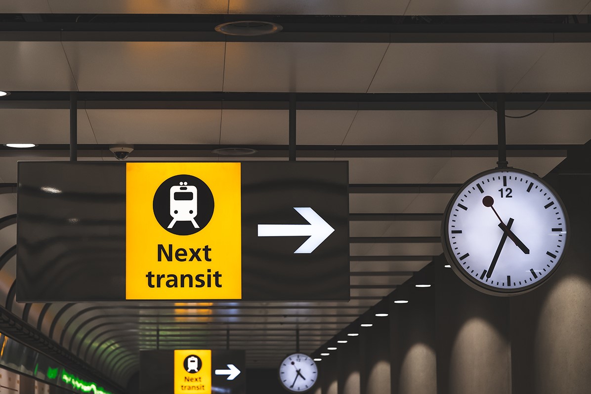 Heathrow rail link decisions needed as airport passengers hit two-year ...