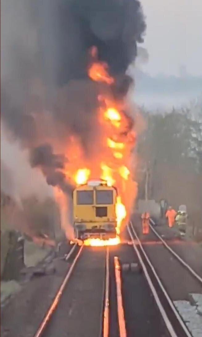 Network Rail engineering train bursts into flames | New Civil Engineer