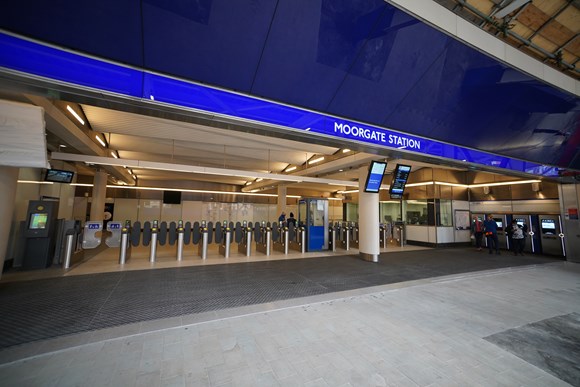 TfL takes control of Crossrail's Liverpool Street station | New Civil ...
