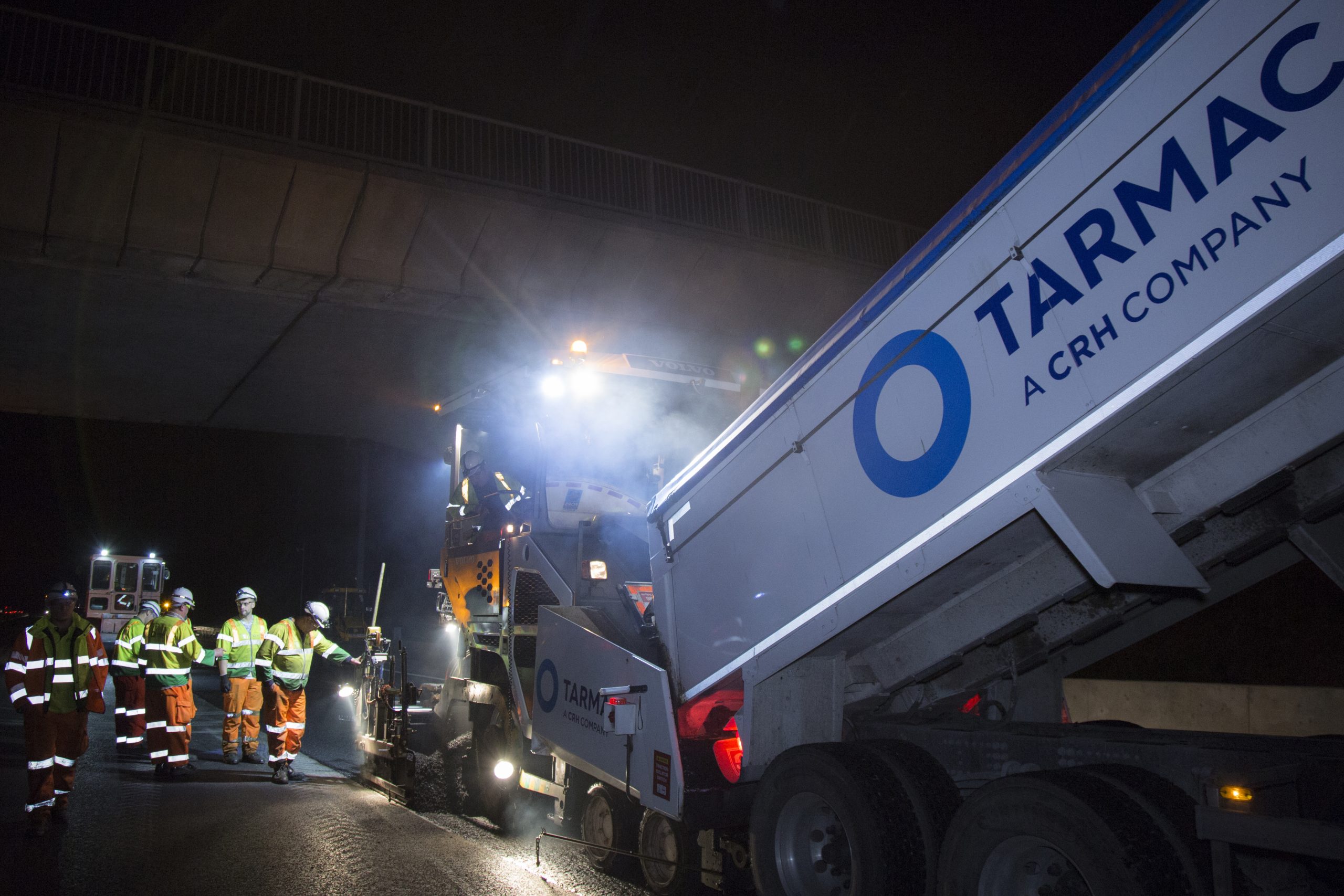 Future of Roads | Adding tyres to asphalt to bring down carbon ...