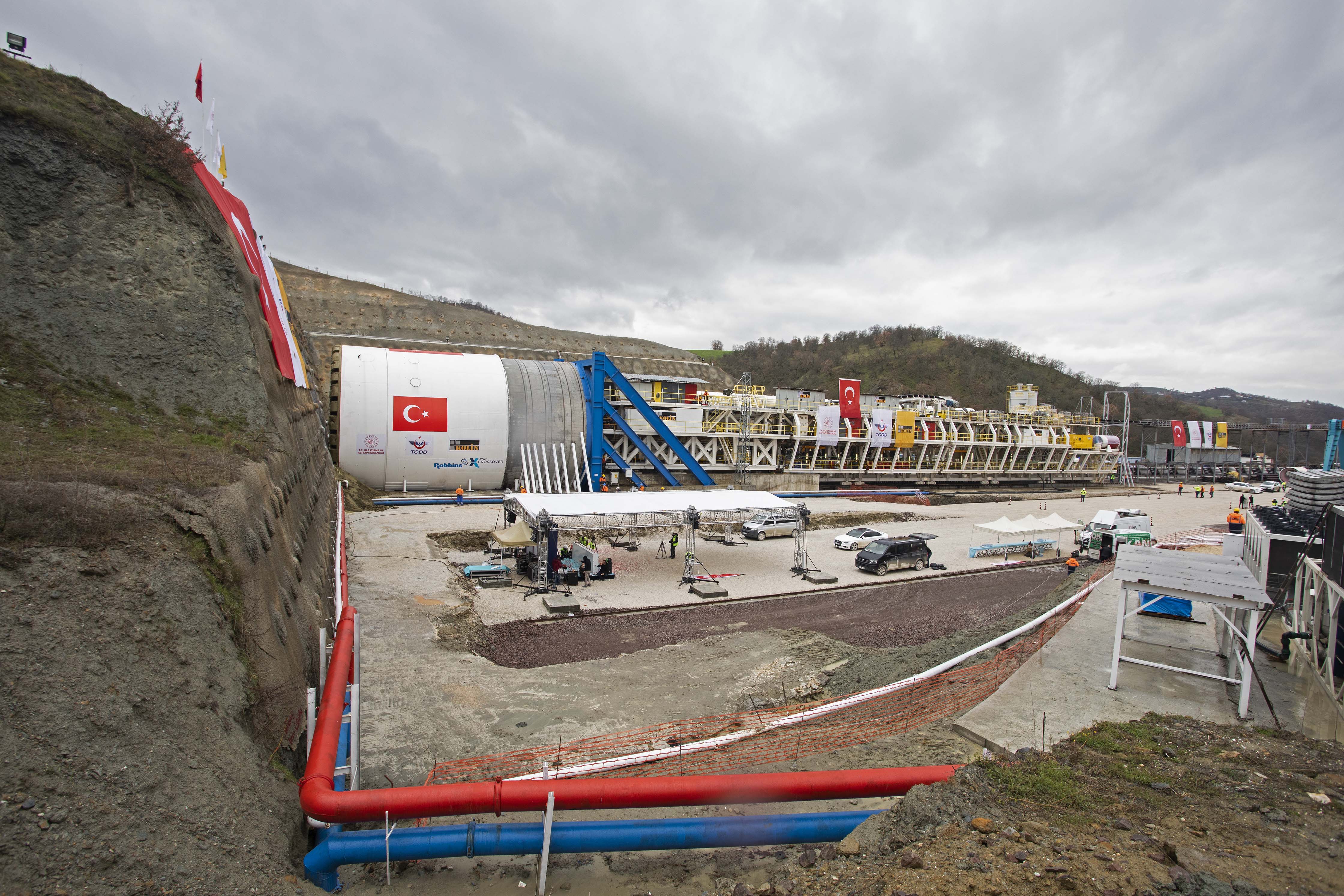 Turkish rail project sets and breaks its own tunnelling world record ...