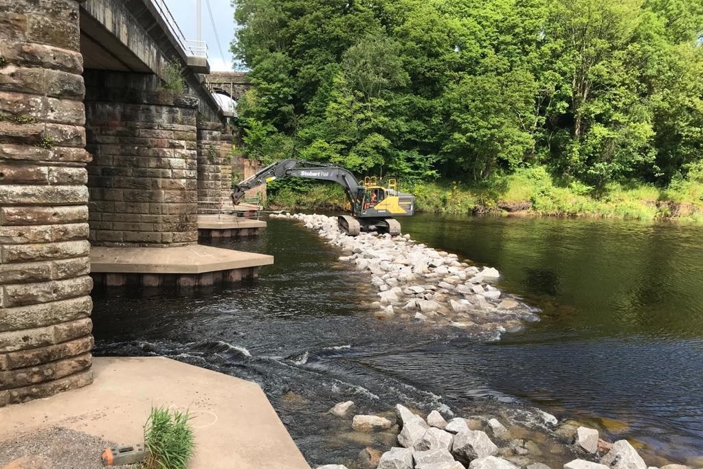Scour risk removed on West Coast main line bridges following underwater ...