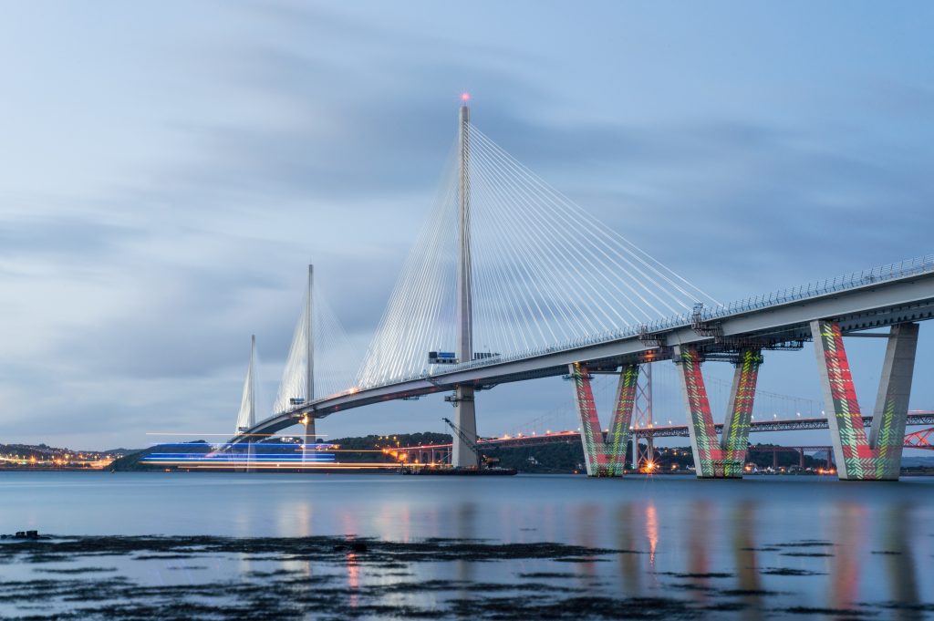 Traffic diversion only remedy to Queensferry Crossing’s falling ice ...