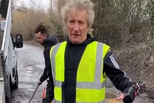 RAC warns against DIY pothole repairs after Sir Rod Stewart takes on ...