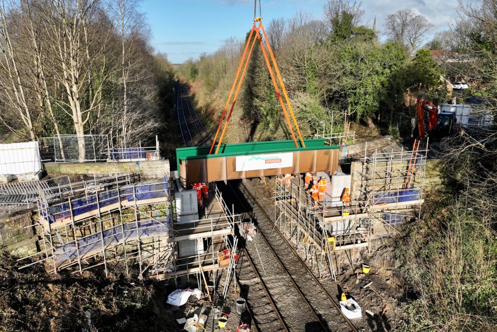 Network Rail replaces Manchester bridges ahead of Transpennine Route ...