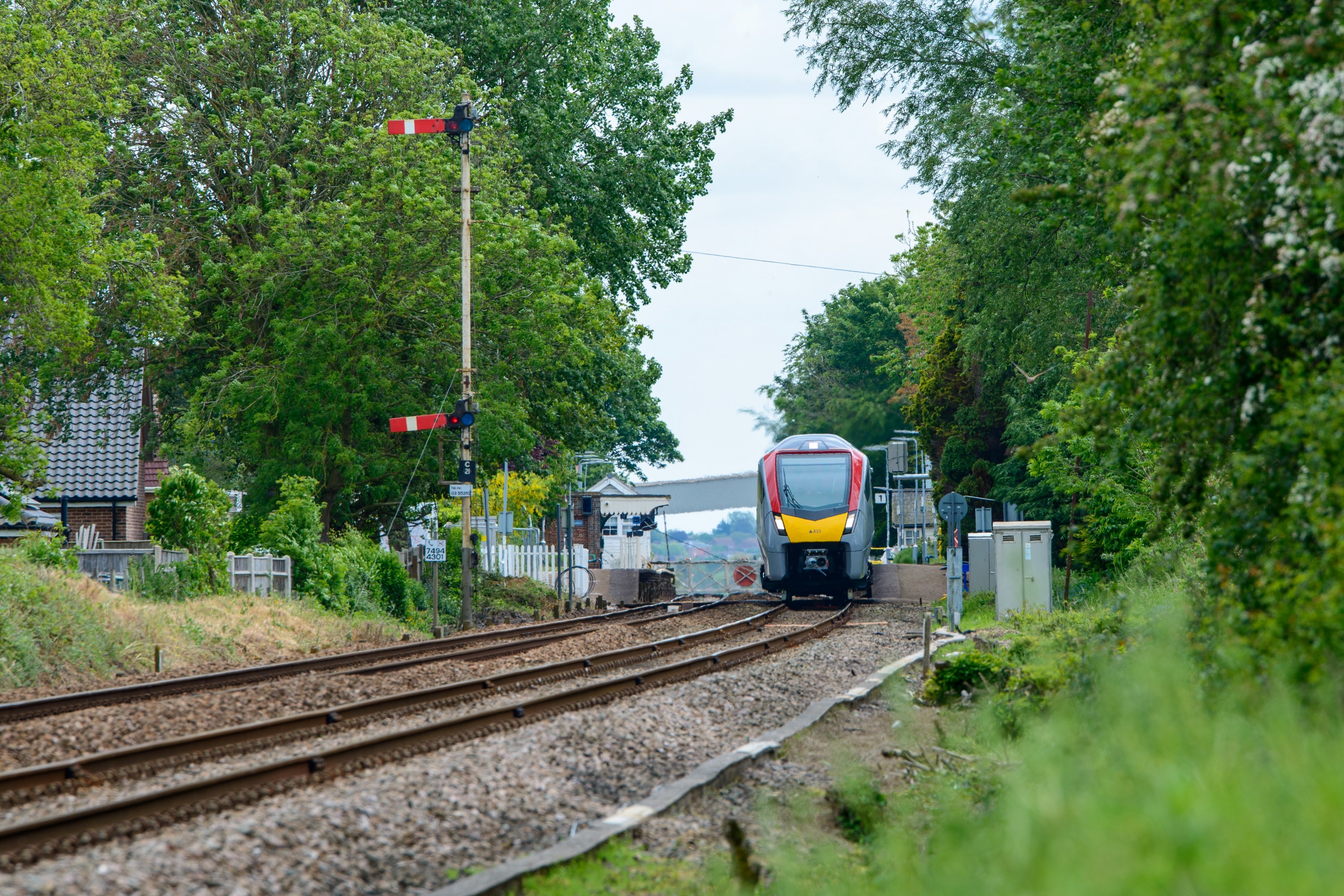 Network Rail seeks contractors for £4bn renewals and enhancements ...