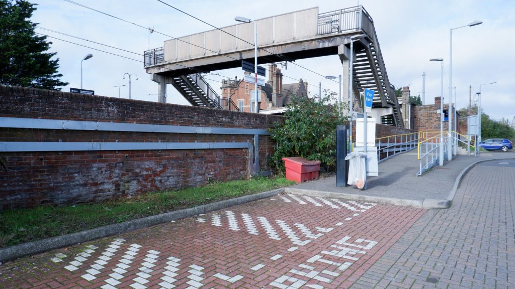First order in for revolutionary modular railway footbridge | New Civil ...