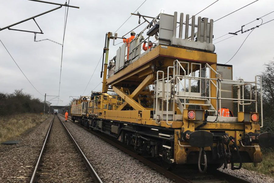 Rail contractors alerted to £50M overhead line renewal opportunity ...