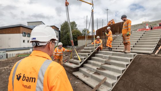 Bam installs UK's largest 3D printed concrete structure | New Civil ...