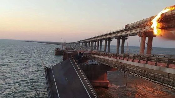 How the Crimean Bridge explosion caused multiple spans to collapse ...
