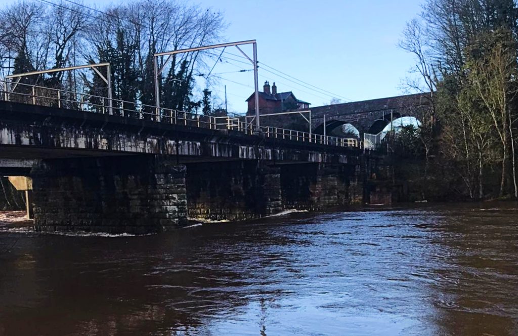 Divers protect Cumbrian rail routes from river erosion | New Civil Engineer