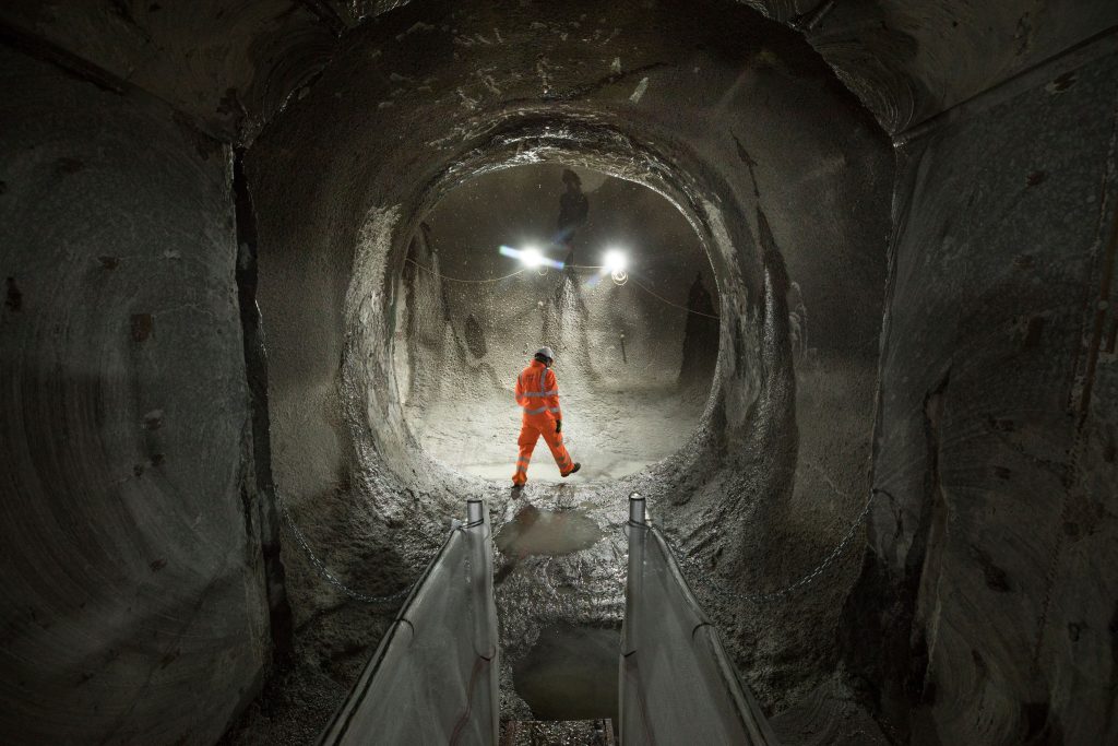 Halfway stage achieved by both bores on HS2’s Chiltern Tunnel | New ...