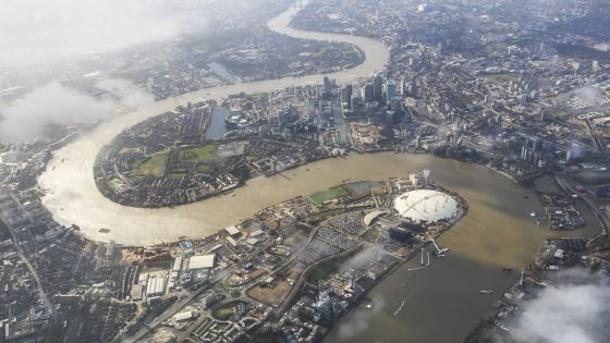Environment Agency raises drought fears over Thames Water pipeline plan ...