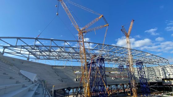 Roof trusses fully installed on new £500M Everton Stadium | New Civil ...