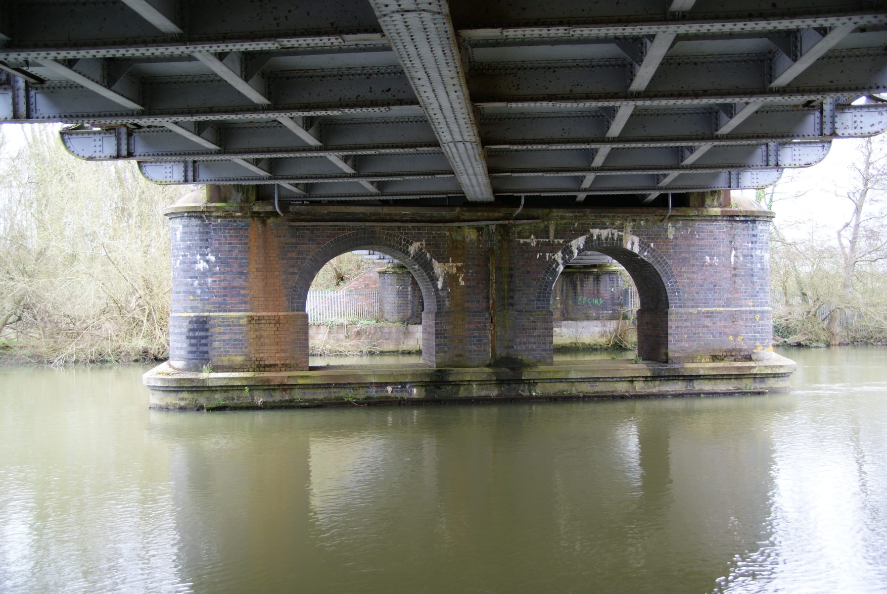 Nuneham Viaduct ‘safety concerns’ lead to Oxfordshire rail line closure ...